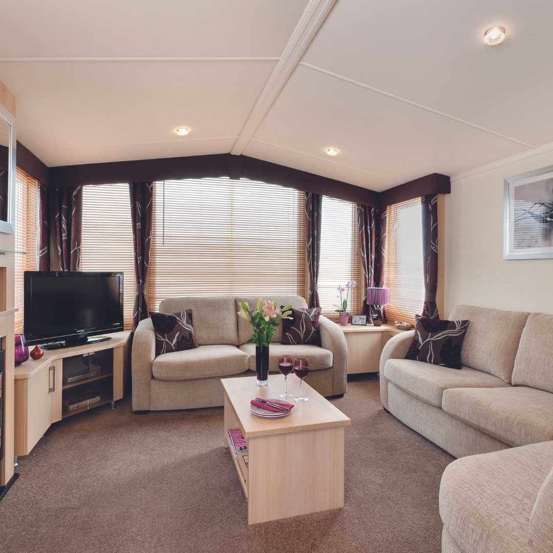 The Sands Caravans at Braddicks: Your Ideal Retreat with Bay Views